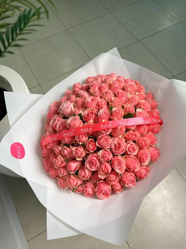 Pink Roses in Bouquet – NuLu Flowers